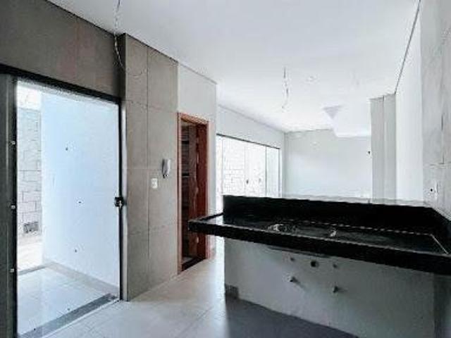 Sobrado à venda, 130 m² por R$ 580.000,00 Novo Mundo Uberlândia/MG