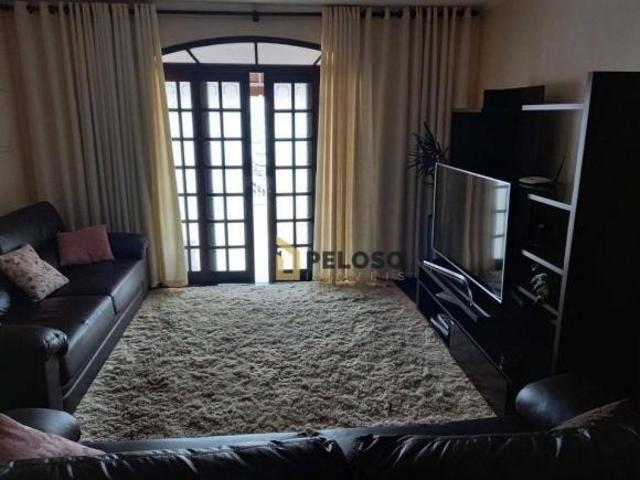 Sobrado à venda | 146m² | 3 dormitórios | 1 suíte | 2 vagas | Imirim São Paulo/SP