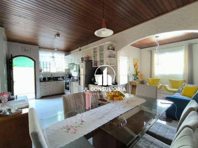 Sobrado à venda, 141 m² por R$ 650.000,00 Sítio Cercado Curitiba/PR