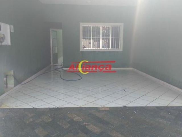 Sobrado a venda 154m² 3 dormitórios, sendo 1 suíte no Parque Continental I