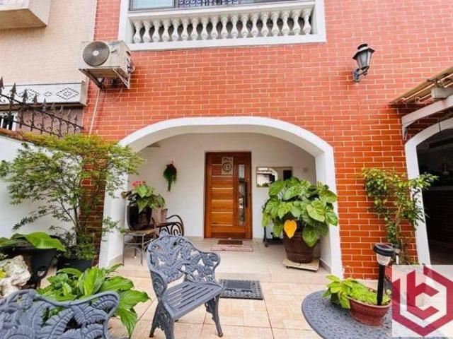 Sobrado à venda, 158 m² por R$ 2.600.000,00 Embaré Santos/SP