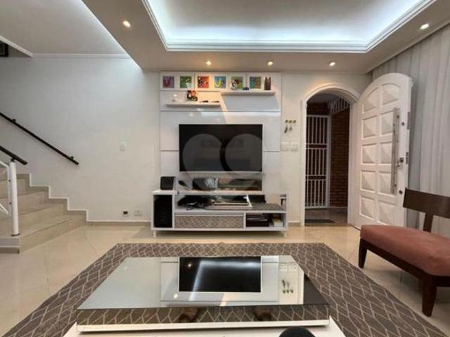 Sobrado à Venda | 150 m² | 3 dormitórios 1 suíte | 2 vagas no Jaçanã!