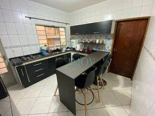 Sobrado com 3 dormitórios à venda, 150 m² por R$ 800.000,00 Jardim Portugal São José dos Campos/