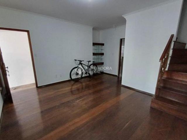 SOBRADO A VENDA, 150MTS², 4 QUARTOS 2 SUITES, 3 VAGAS NO JARDIM DO MAR, SBCAMPO