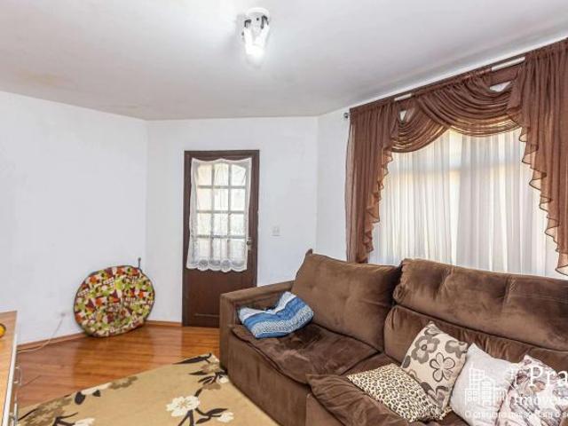 Sobrado à venda, 168m² privativos, 4 dormitórios 1 sendo suíte, 4 vagas, Bom Jesus, São José dos Pin