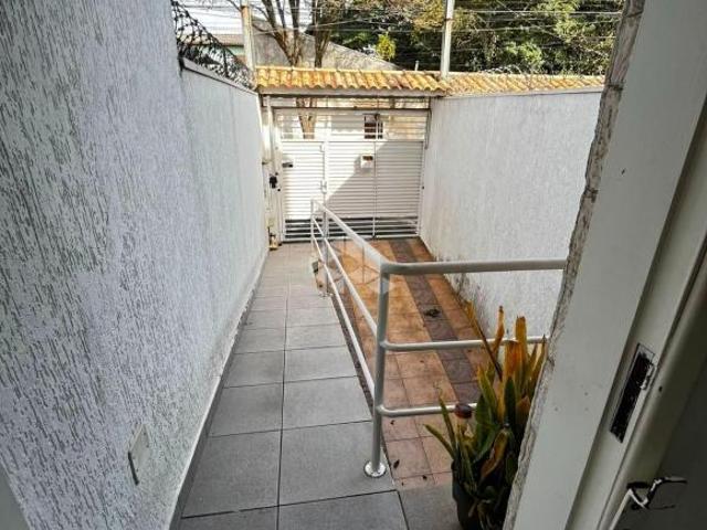 Sobrado à Venda | 160 m² Construídos | 3 Dormitórios | 5 Vagas | Porteira Fechada