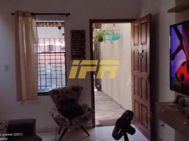 Sobrado à venda, 160 m² por R$ 345.000,00 Vila São Geraldo Taubaté/SP
