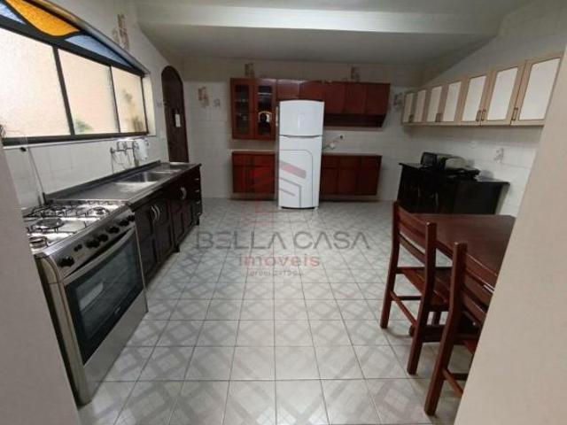 Sobrado à Venda | 179m² | 3 Dormitórios | Excelente Localização