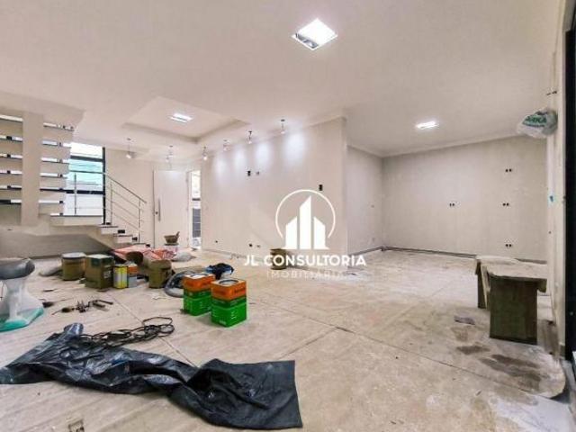 Sobrado à venda, 170 m² por R$ 900.000,00 Capão Raso Curitiba/PR