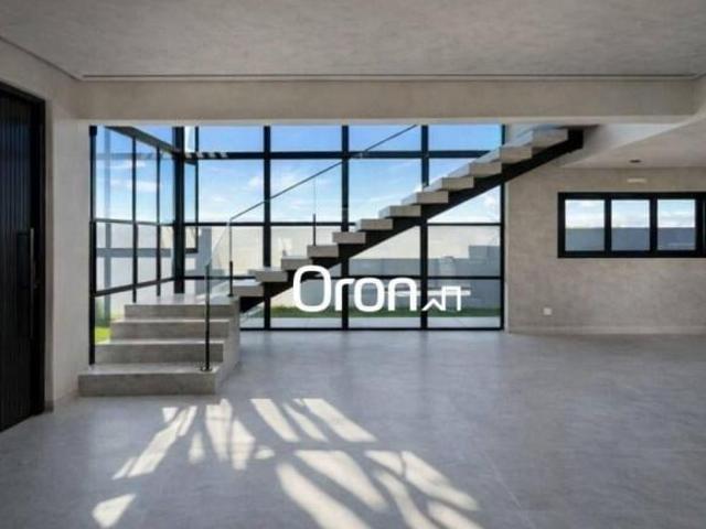 Sobrado à venda, 185 m² por R$ 1.350.000,00 Bairro Jardins Parma Senador Canedo/GO