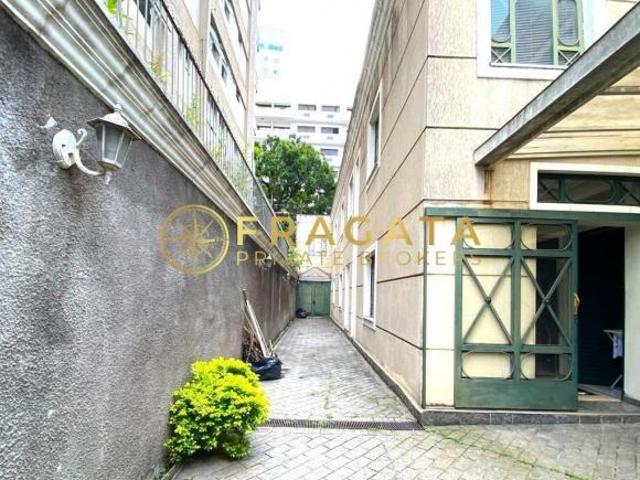 Sobrado a venda 180 m² 3 dormitórios, 2 suítes e 1 vaga Jardim Paulista/SP