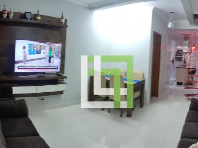 Sobrado com 3 dormitórios à venda, 180 m² por R$ 590.000,00 Vila Tupi Várzea Paulista/SP