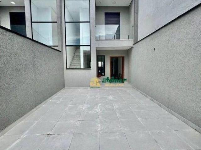 Sobrado novo nunca habitado no Jardim Adriana