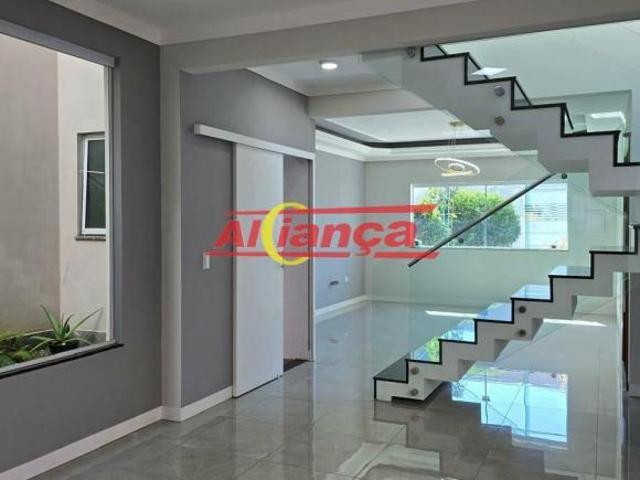 SOBRADO À VENDA 182,5 m² 2 DORMITÓRIOS NOVA CARMELA / GUARULHOS