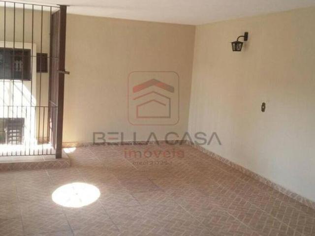 Sobrado à venda 204m² 2 Dormitórios 2 vagas Vila Santa Clara