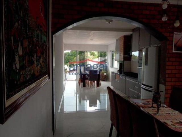 Sobrado à Venda