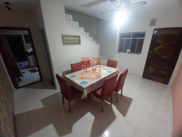 SOBRADO À VENDA ? 208m² 2 SUÍTES VISTA PANORÂMICA!Residência com 2 quartos, 2 salas e 2 vagas na c