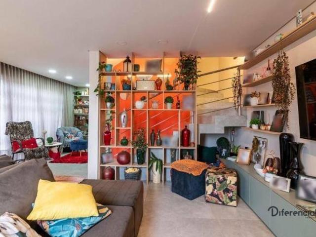 Sobrado à venda, 200 m² por R$ 1.400.000,00 Boqueirão Curitiba/PR