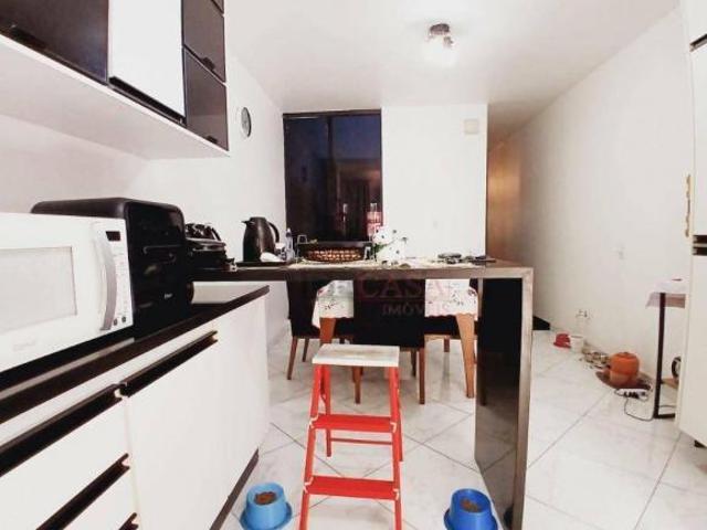 Sobrado com 3 dormitórios à venda, 200 m² por R$ 670.000,00 Itaquera São Paulo/SP