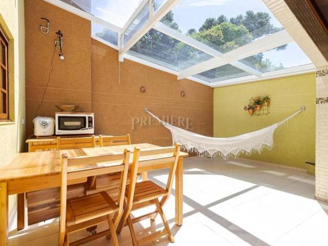 Sobrado à venda, 200 m² por R$ 995.000,00 Seminá
