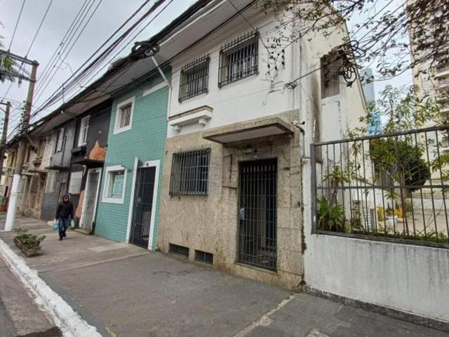 Sobrado à venda| 200m²| 2 dormitórios| em Santana| SP!