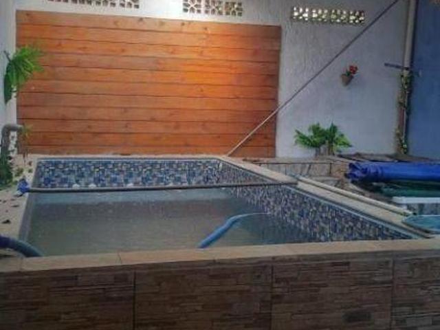 Sobrado à venda | 200m² | 3 dormitórios | 1 suíte | 2 vagas Tremembé São Paulo/SP