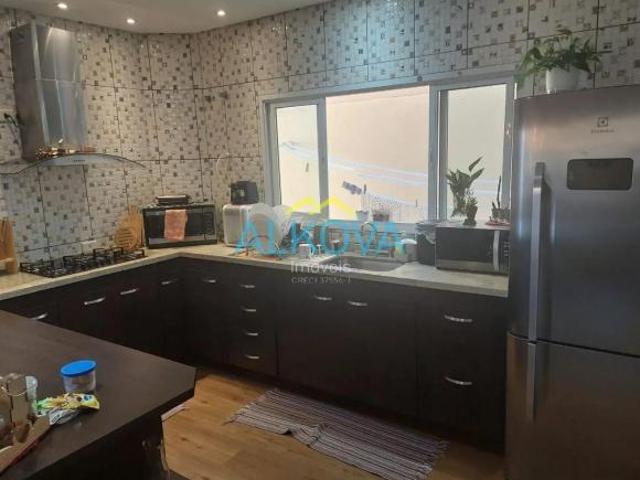 Sobrado à venda, 215 m² por R$ 1.300.000,00 Condomínio Terras do Vale Caçapava/SP