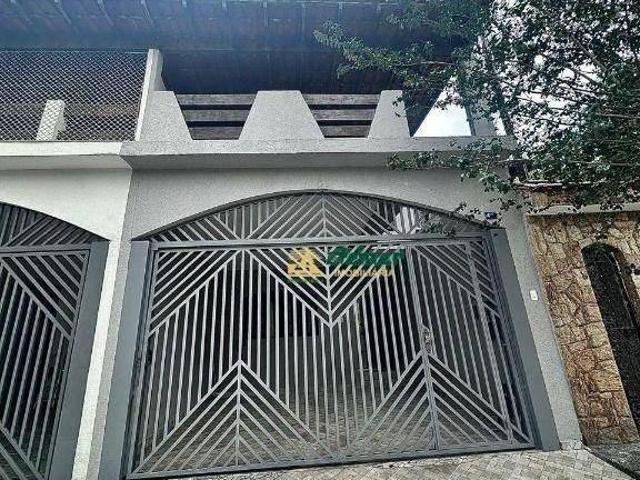 Sobrado à venda, 210 m² por R$ 810.000,00 Jardim Santa Clara Guarulhos/SP
