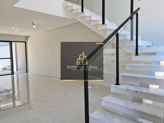 Sobrado à venda, 211 m² por R$ 1.650.000,00 Jardim Ermida II Jundiaí/SP