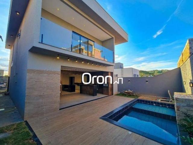 Sobrado à venda, 228 m² por R$ 1.540.000,00 Jardins Capri Senador Canedo/GO