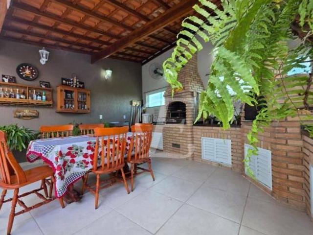 Sobrado à venda | 221m² | 3 suítes | 5 vagas | Água Fria São Paulo/SP