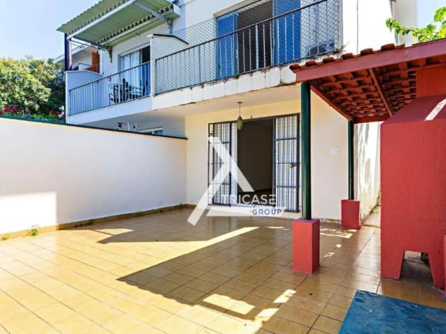 Sobrado à venda, 239 m² por R$ 2.300.000,00 Alto de Pinheiros São Paulo/SP