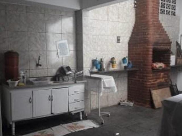 Sobrado à venda 230m² com 5 dormitórios, 3 suítes 5 vagas no Parque Fernanda