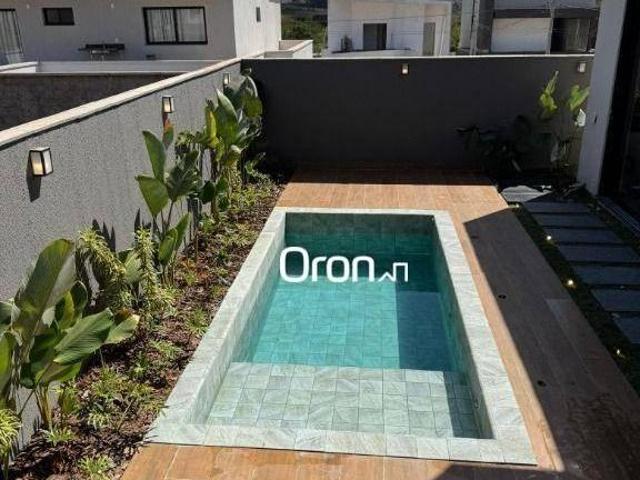 Sobrado à venda, 244 m² por R$ 2.150.000,00 Jardins Porto Senador Canedo/GO