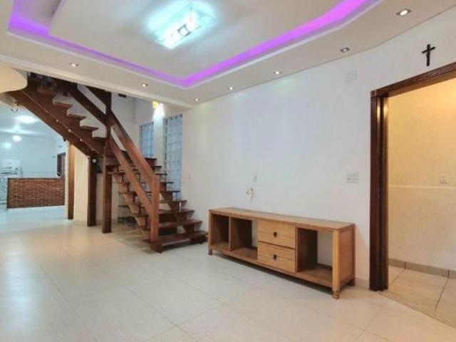 Sobrado à venda, 246 m² por R$ 780.000,00 Jardim Guapituba Mauá/SP