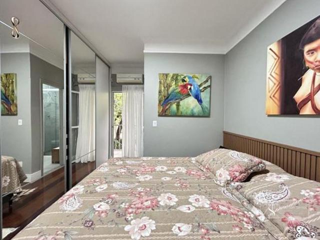 Sobrado à venda, 248 m² por R$ 1.350.000,00 Jardim Satélite São José dos Campos/SP