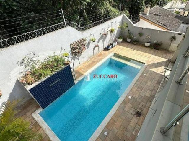 Sobrado com 3 dormitórios à venda, 255 m² por R$ 2.950.000,00 Perová Arujá/SP
