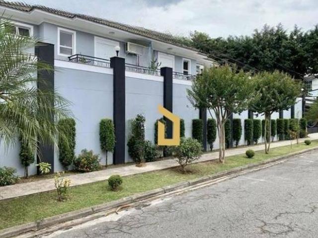 Sobrado à venda | 258 m² | 3 suítes | 3 vagas | Jardim Tremembé São Paulo/SP