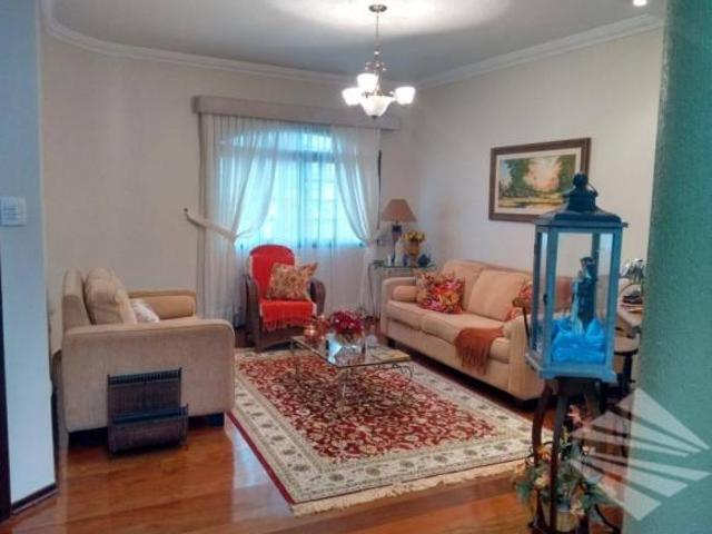 Sobrado com 4 dormitórios à venda, 250 m² por R$ 698.000,00 Granja Daniel Taubaté/SP