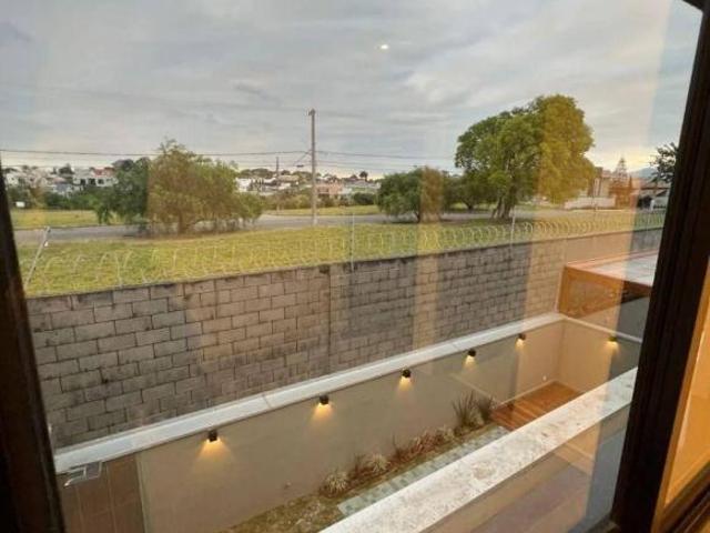 Sobrado à venda, 250 m² por R$ 1.490.000,00 Condomínio Vale do Sol Tremembé/SP