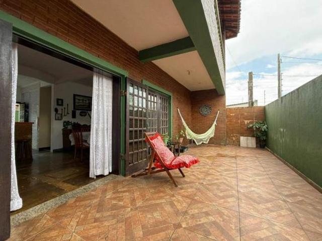 Sobrado à venda, 268 m² por R$ 1.200.000,00 Solemar Praia Grande/SP