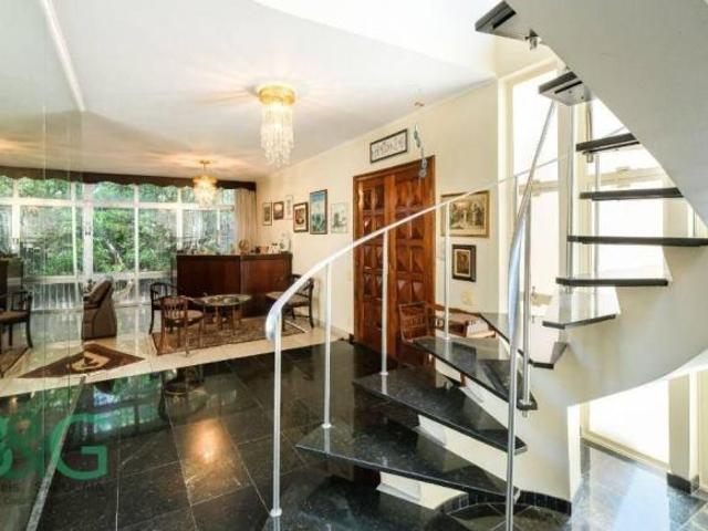 Sobrado à venda, 269 m² por R$ 2.226.000,00 Sumaré São Paulo/SP