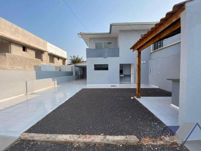 Sobrado à venda, 261 m² por R$ 1.150.000,00 Country Cascavel/PR