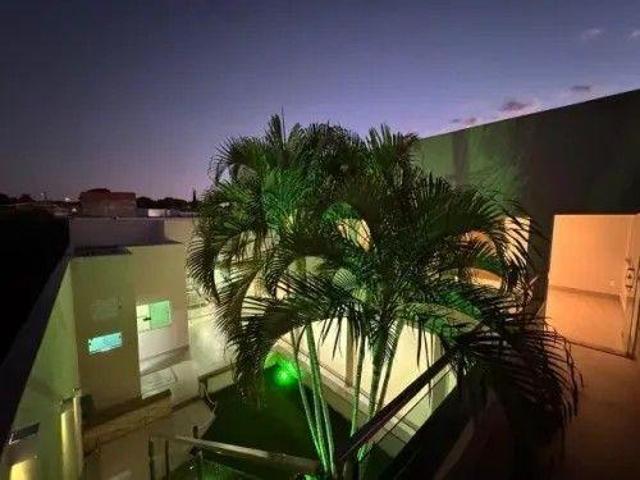 Sobrado à venda, 274 m² por R$ 750.000,00 Planalto Uberlândia/MG