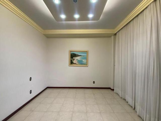 Sobrado à venda, 275 m² por R$ 2.300.000,00 Jardim das Colinas São José dos Campos/SP