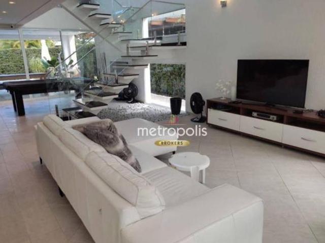 Sobrado à venda, 279 m² por R$ 3.801.000,00 Centro Caraguatatuba/SP