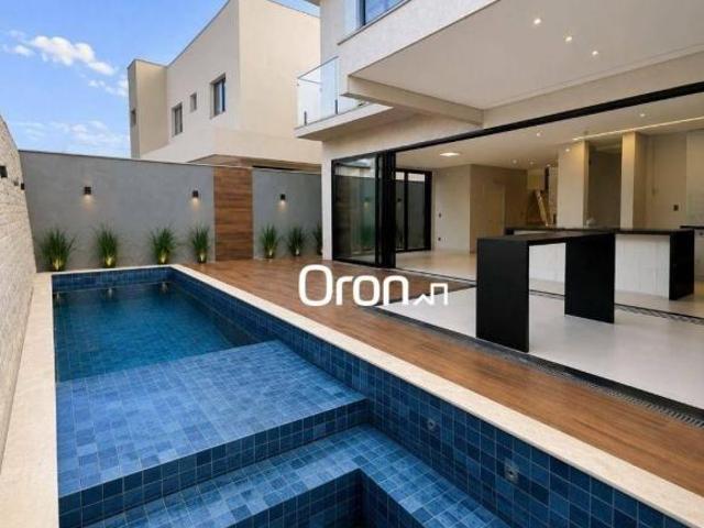 Sobrado com 4 dormitórios à venda, 270 m² por R$ 2.050.000,00 Jardins Bolonha Senador Canedo/GO
