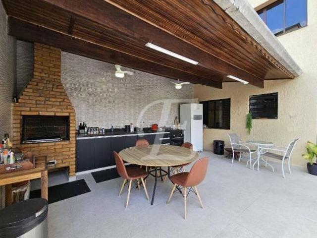 Sobrado à venda | 286m² | 3 dormitórios | 1 suíte | 3 vagas | Mandaqui São Paulo/SP