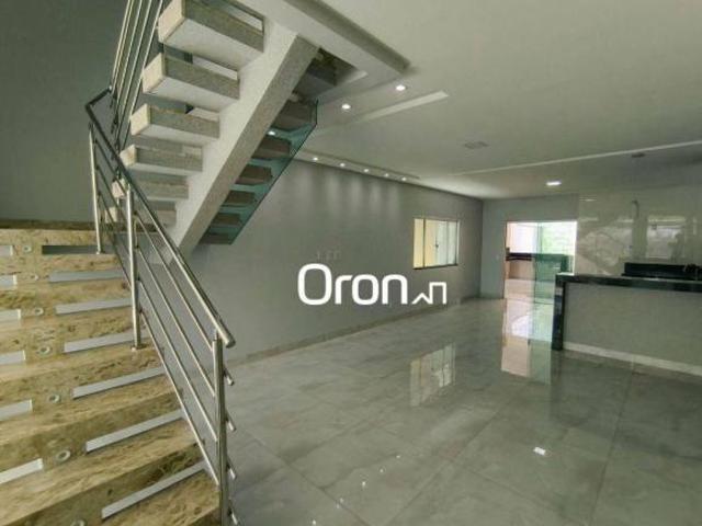 Sobrado à venda, 290 m² por R$ 840.000,00 Residencial Cidade Verde Goiânia/GO