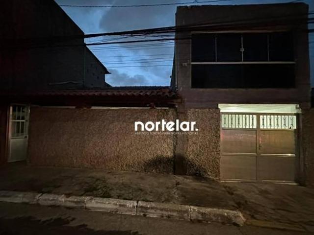 Sobrado a venda 2 quarto 2 vaga de garagem na freguesia do Ó